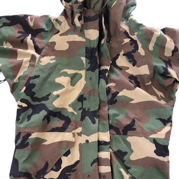 U.S. Army | Jackets & Coats | Woodland Bdu Camouflage Cold Weather ...